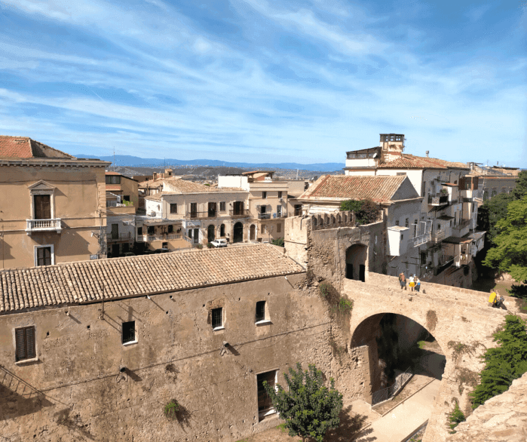 Il Castello Carlo V a Crotone: la sua storia e come visitarlo