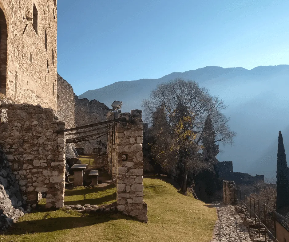 Il Castello di Avio, la fortezza medievale che domina la Vallagarina